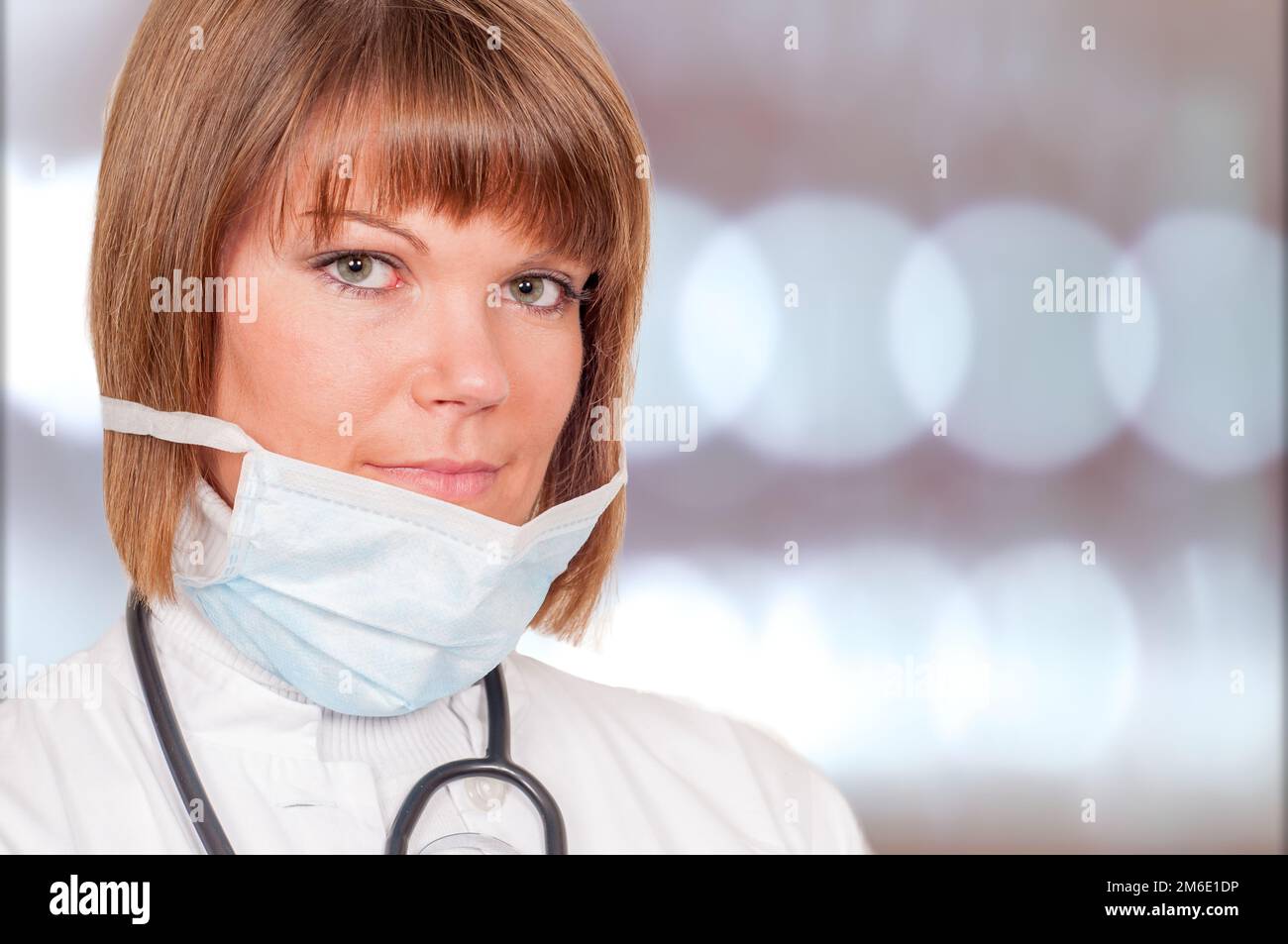 Old nurse with mask hi-res stock photography and images - Alamy