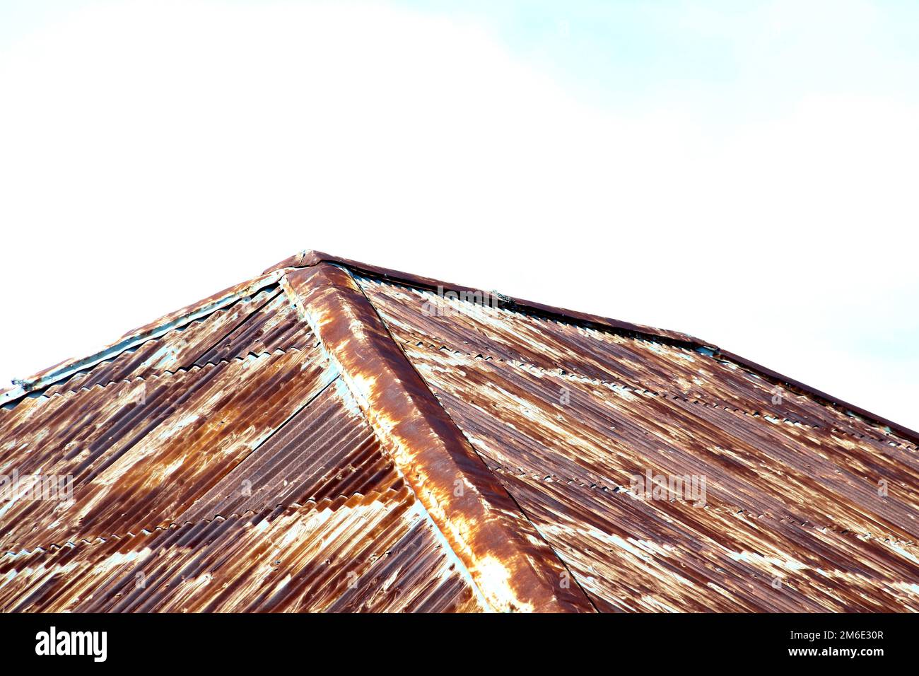 Tin plate roof hi-res stock photography and images - Alamy