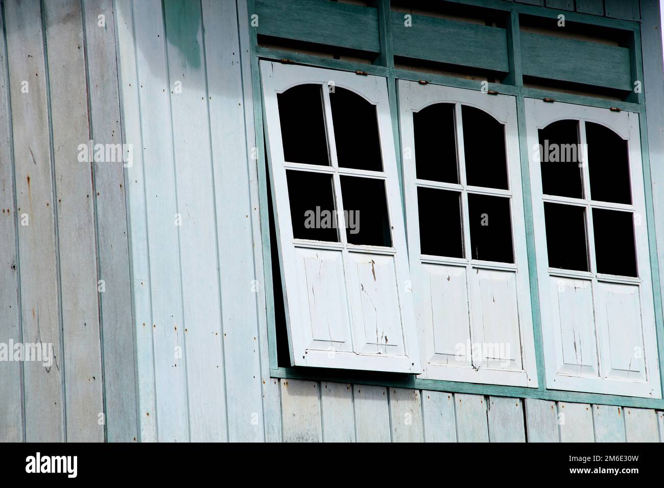 Rectangle windows hi-res stock photography and images - Alamy