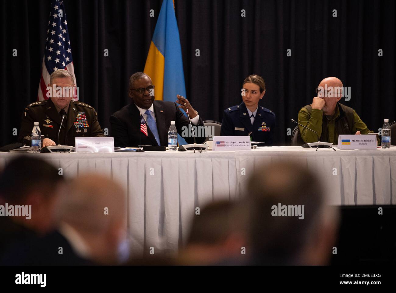 Ukraine security consultative group hi-res stock photography and images ...
