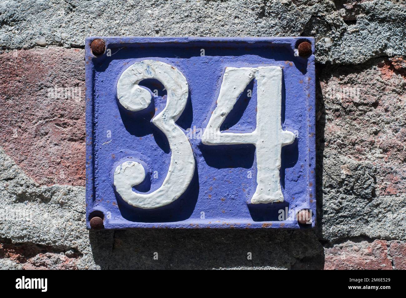 House number 34 hi-res stock photography and images - Alamy