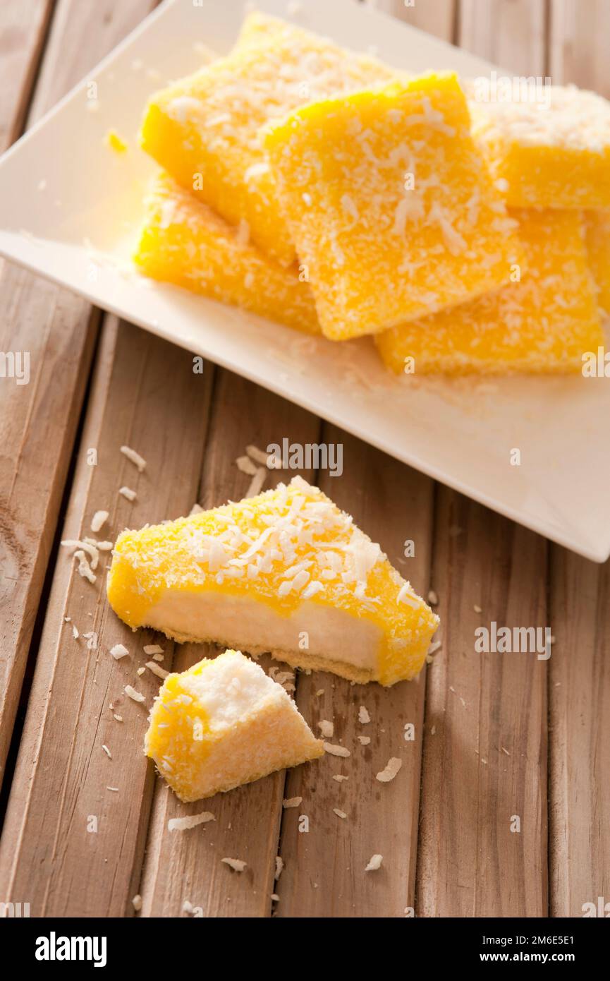 Lamingtons plate hi-res stock photography and images - Alamy