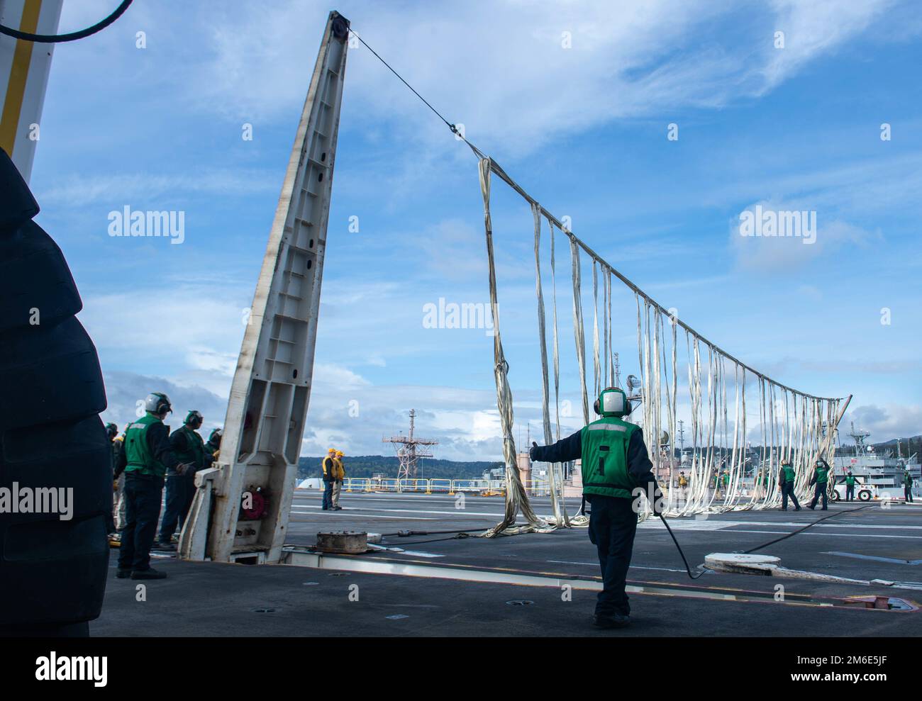 220426-N-XK462-1059 NAVAL BASE KITSAP-Bremerton, Wash., (Apr. 26, 2022 ...