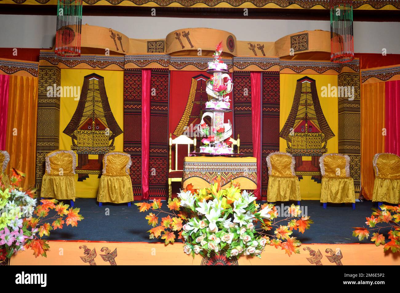 Wedding stage hi-res stock photography and images - Alamy