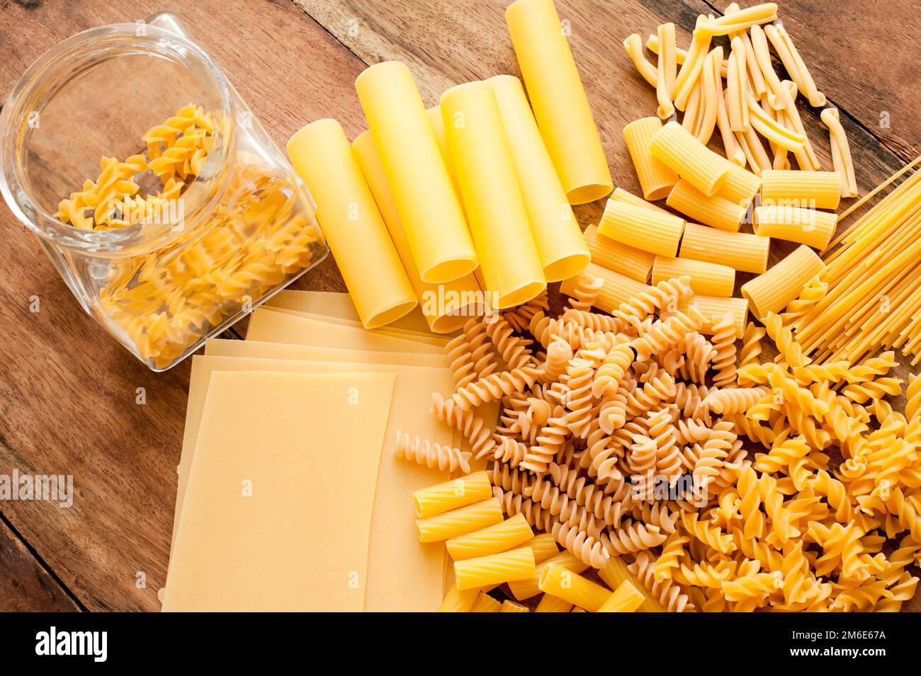 Types of dried pasta hi-res stock photography and images - Alamy