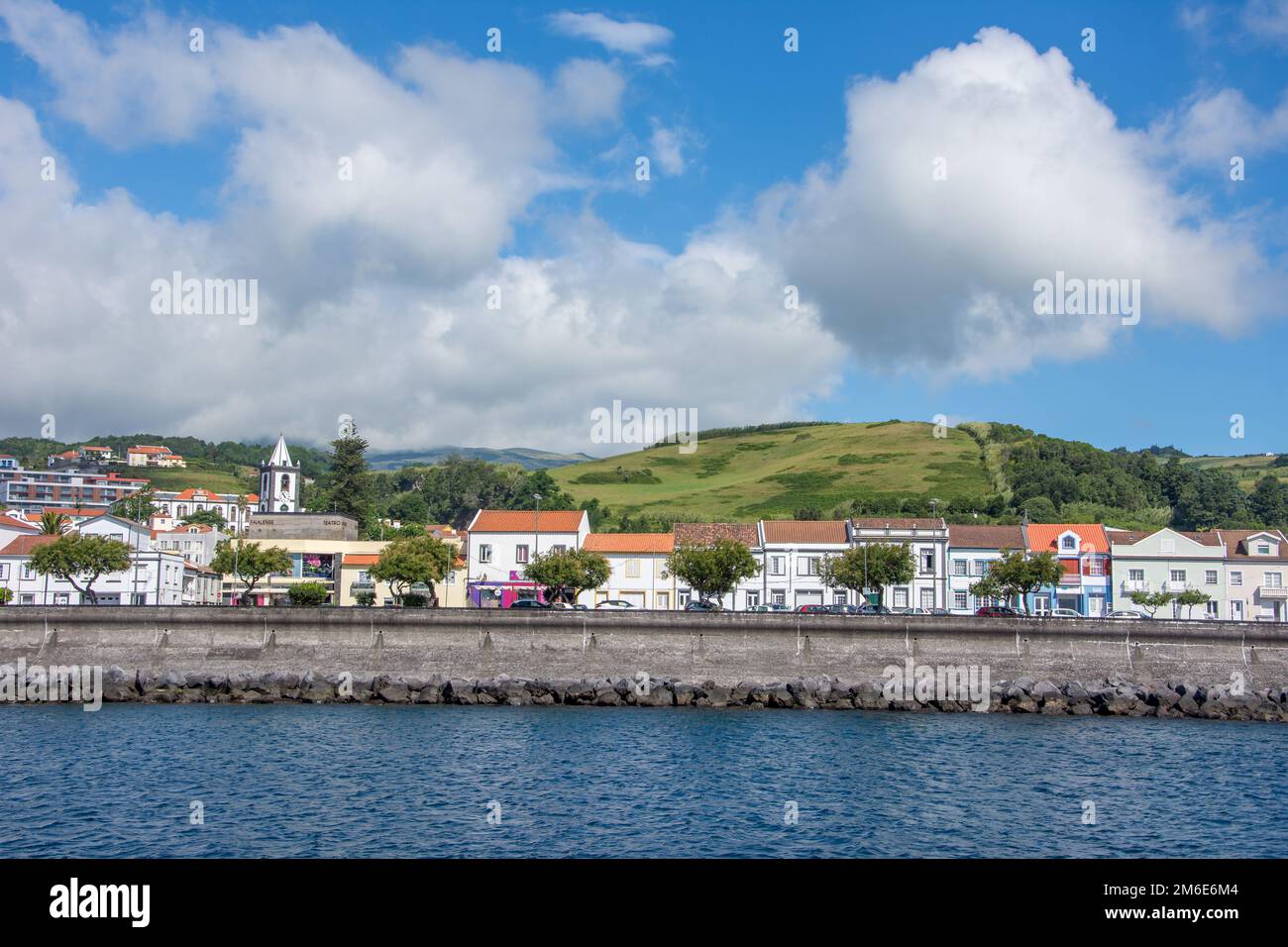 Walk on the Azores archipelago. Discovery of the island of Faial ...