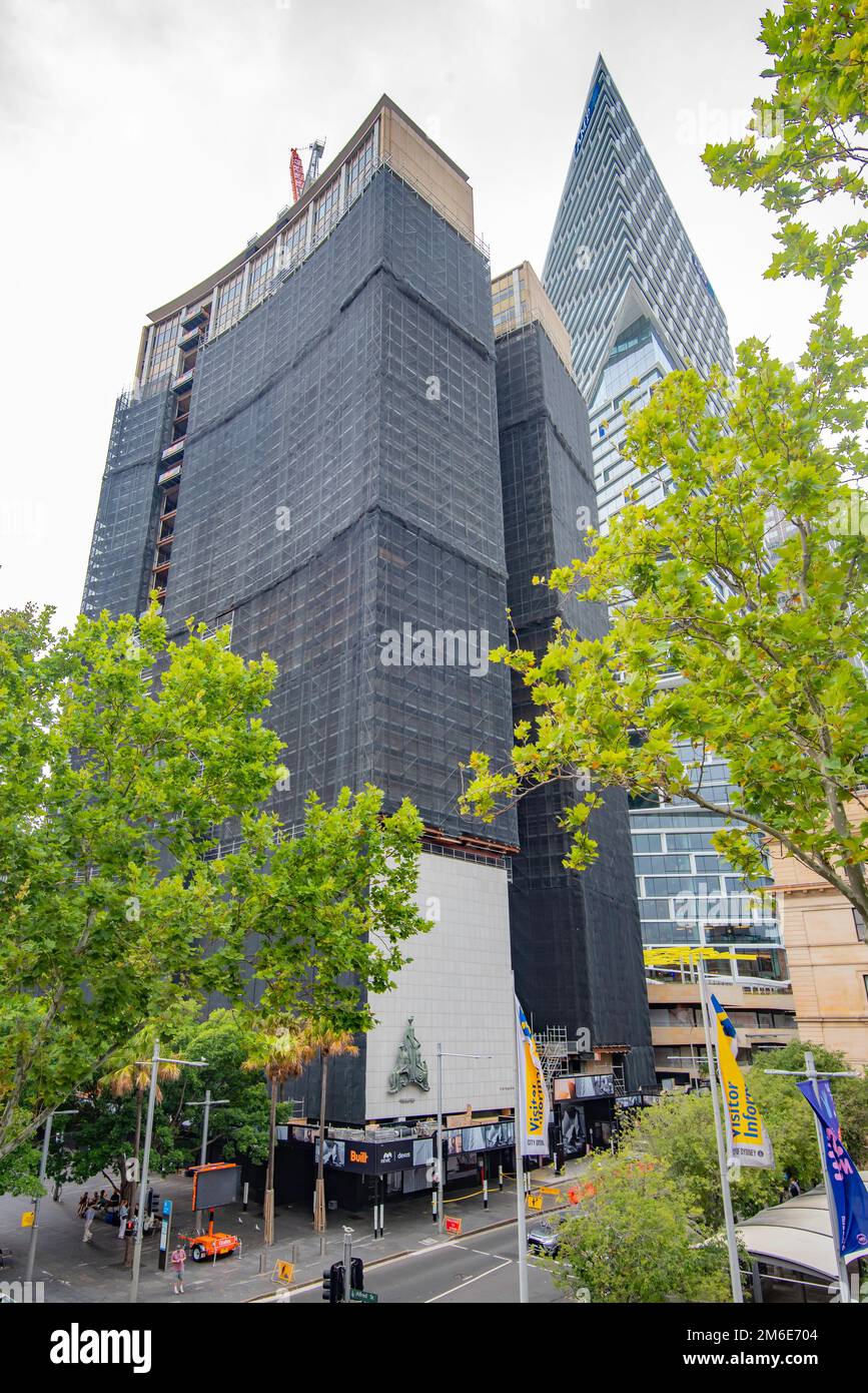 Jan 2023:The twin crescent-shaped AMP towers, Sydney's first skyscraper ...