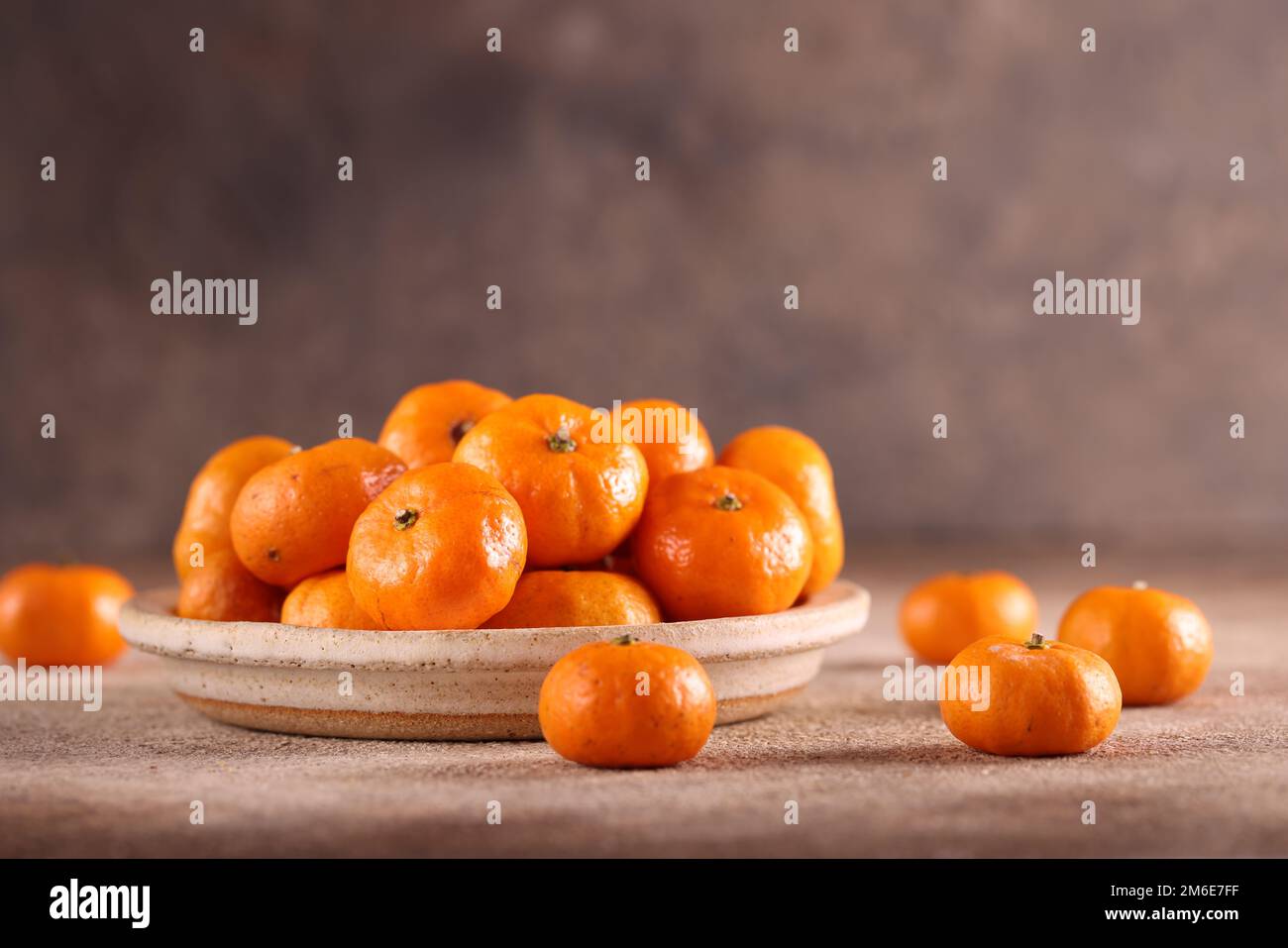 fresh organic fruit citrus tangerine Stock Photo - Alamy