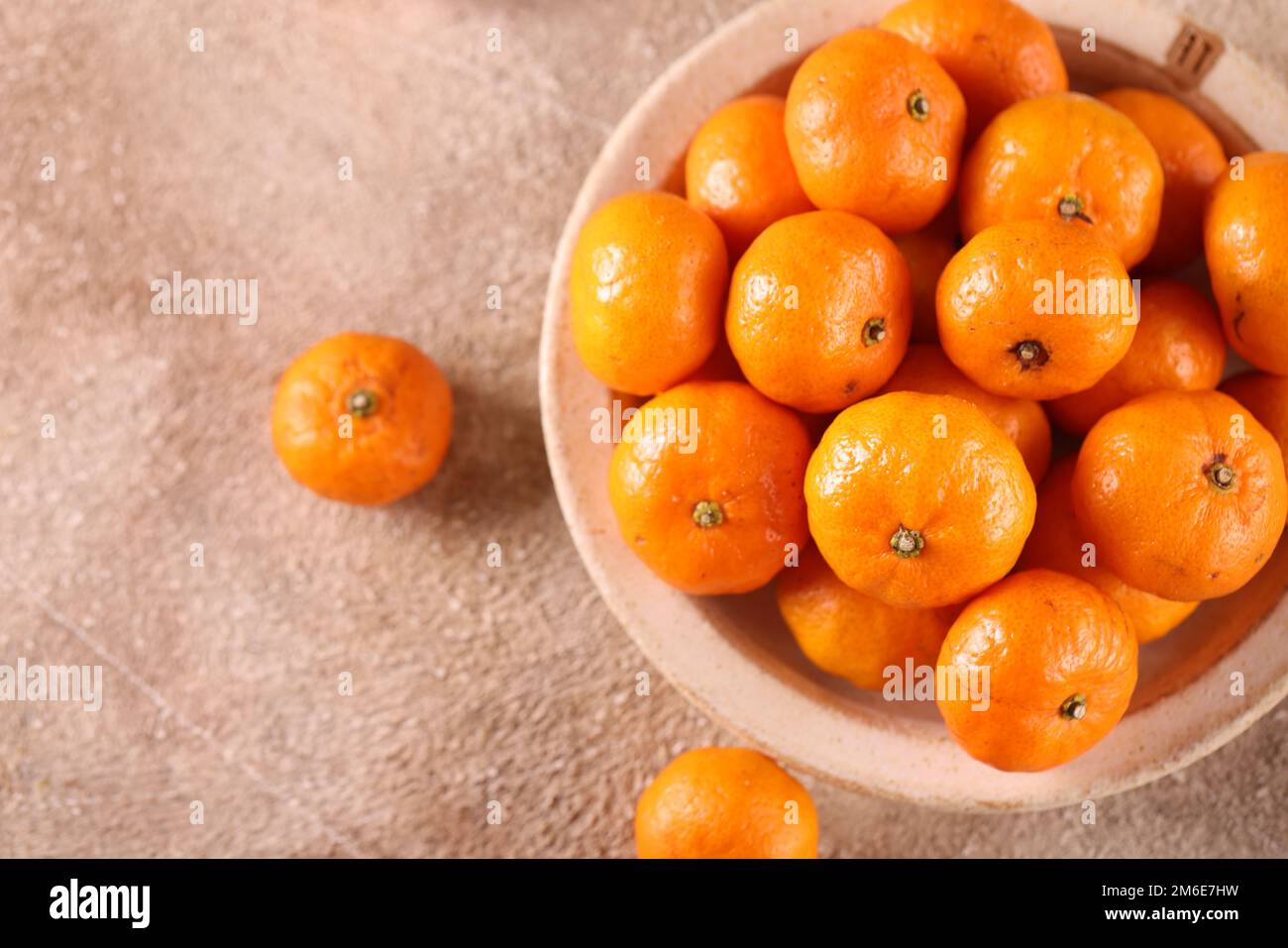 fresh organic fruit citrus tangerine Stock Photo - Alamy