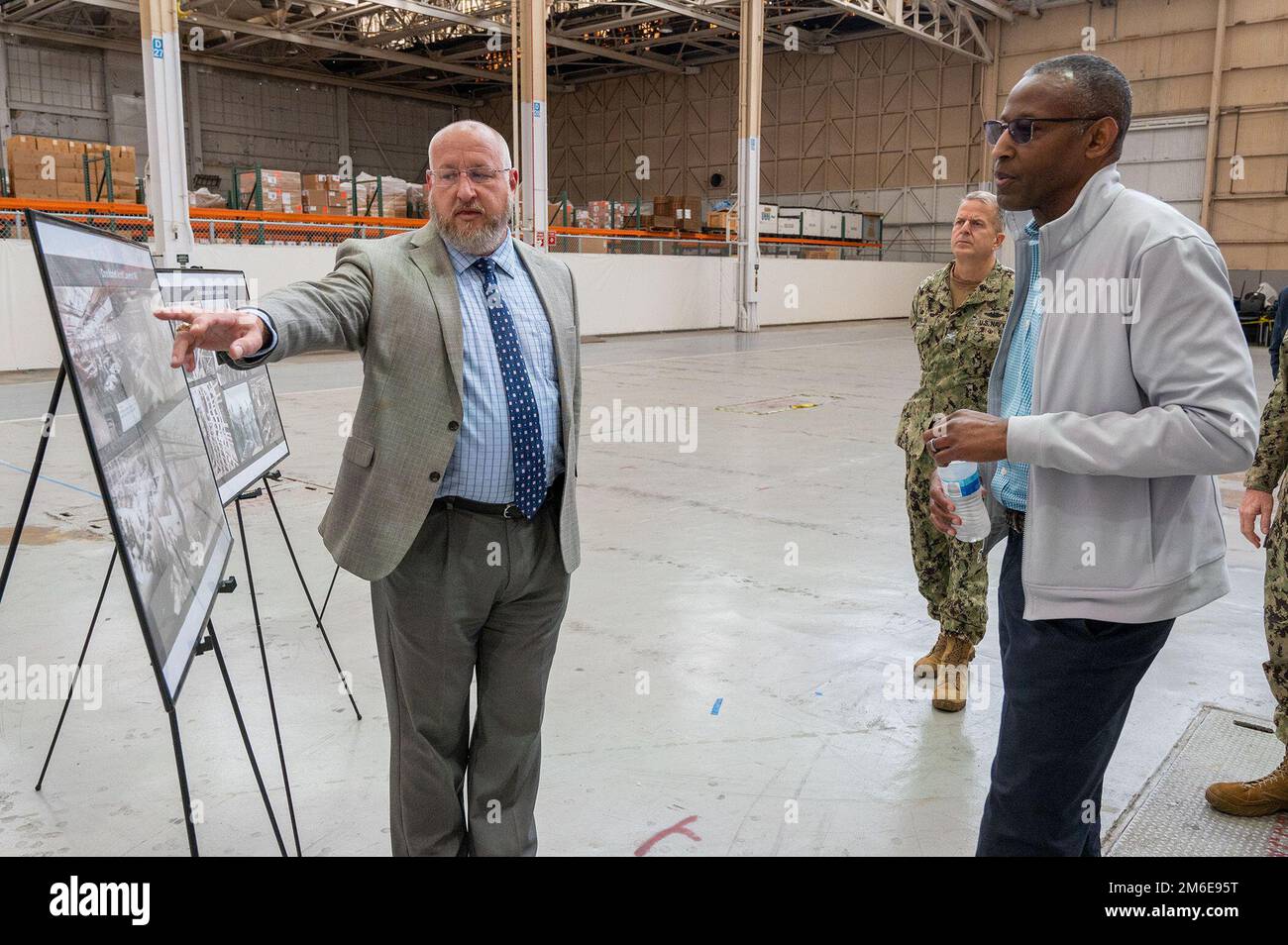 Navwar revitalization familiarization hi-res stock photography and ...