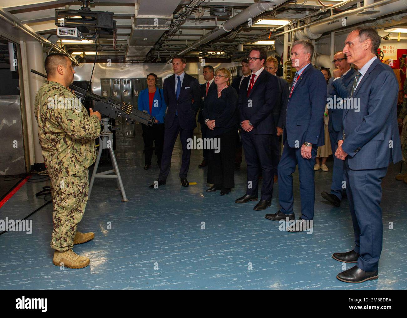 PERTH, Australia (April 26, 2022) - Senior Chief Gunner’s Mate ...