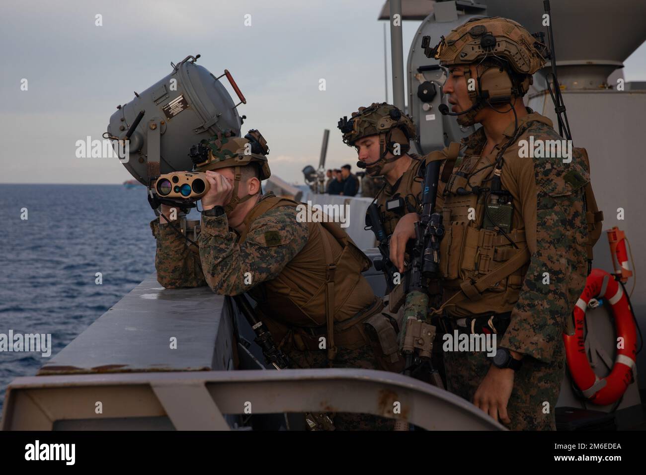 U.S. Marines with Echo Company, Battalion Landing Team 2/6, 22nd Marine ...