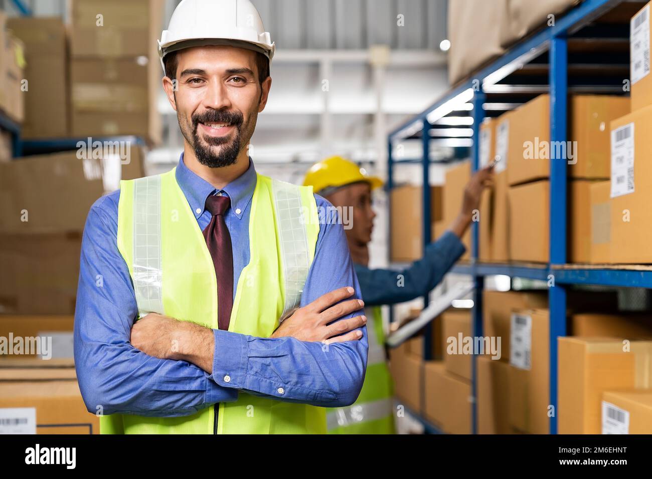 Logistics warehouse management team hi-res stock photography and images ...