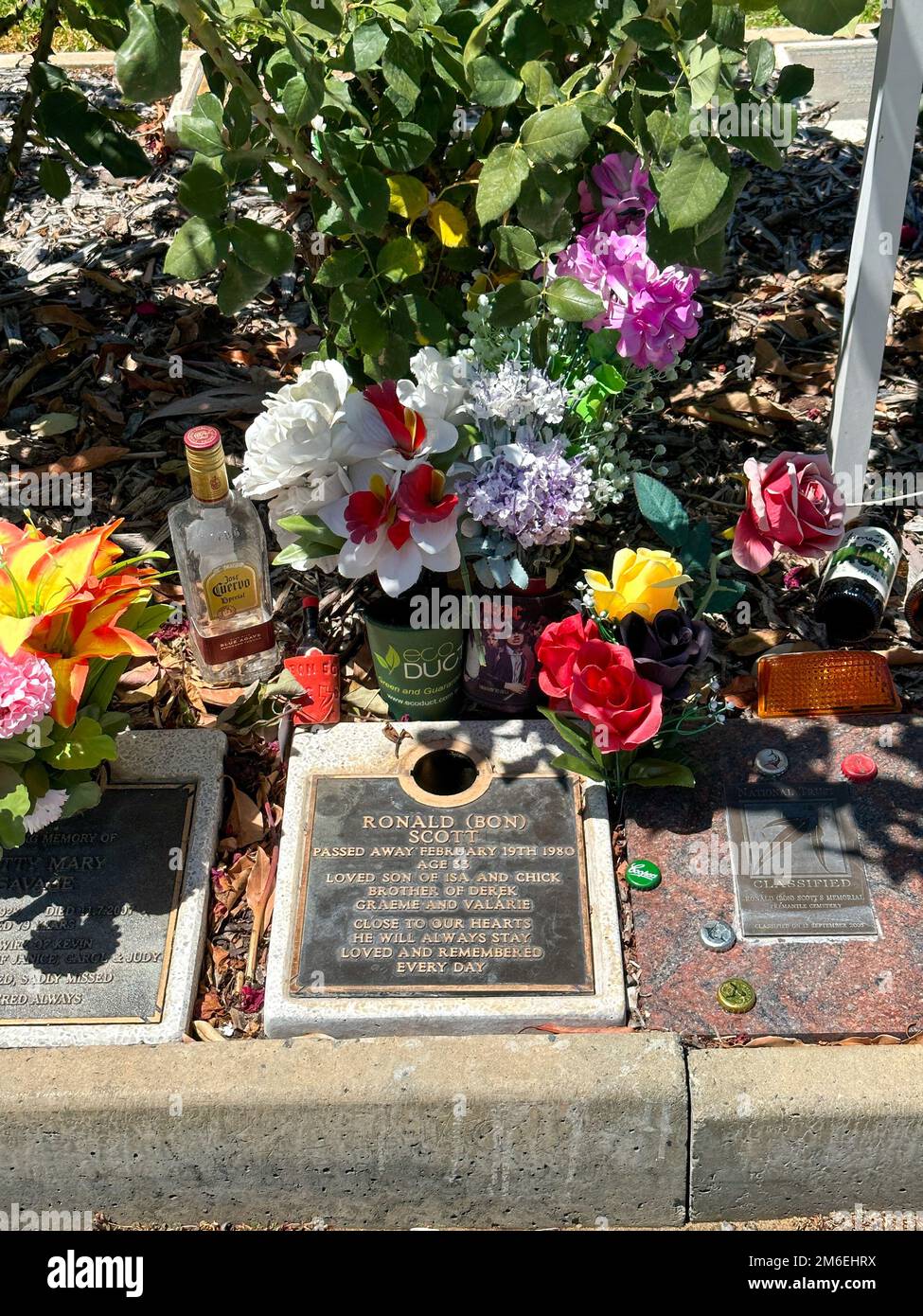 Perth, AUS, Western Australia - January 01, Bon Scott Grab, Friedhof ...