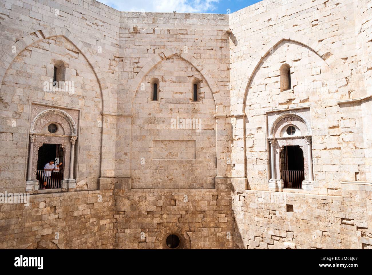 Courtyard of the octagonal "Castel del Monte" (Castle of the Mountain ...