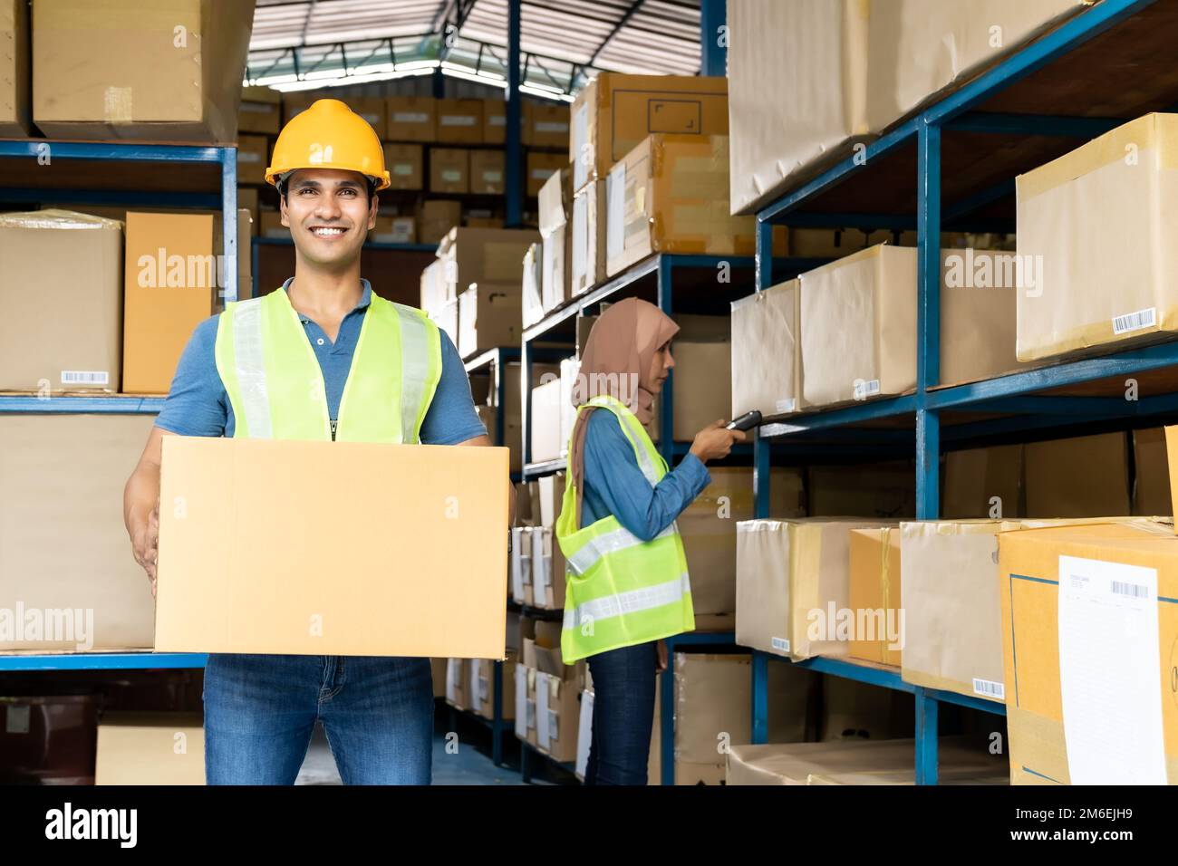 Indian workplace safety hi-res stock photography and images - Alamy