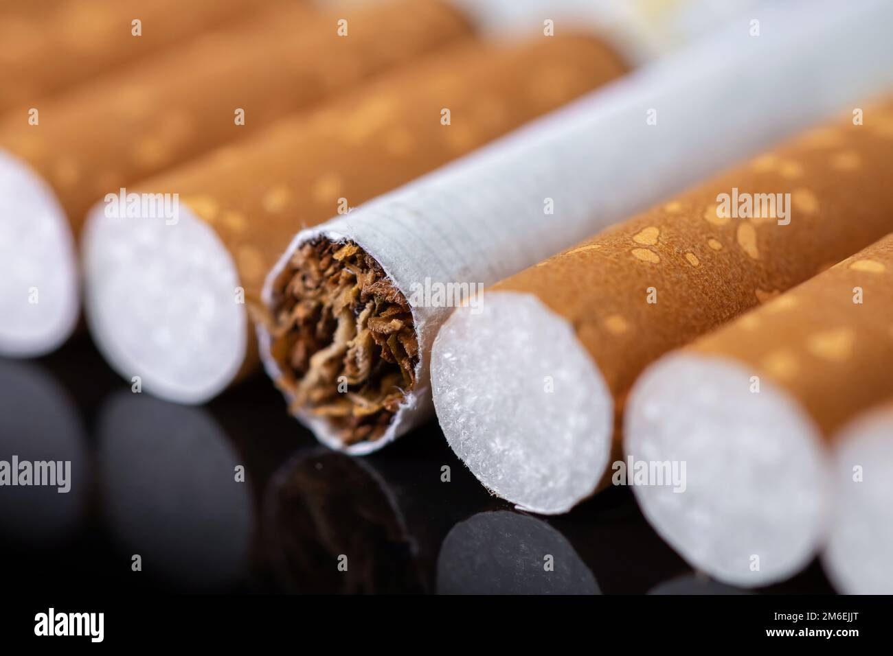 Cigarettes box pocket hi-res stock photography and images - Alamy