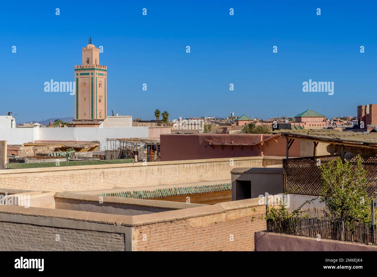Marrakech rooftop restaurant hi-res stock photography and images - Alamy