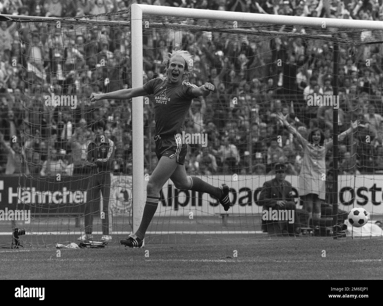 E 1 3 42 Black and White Stock Photos & Images - Alamy