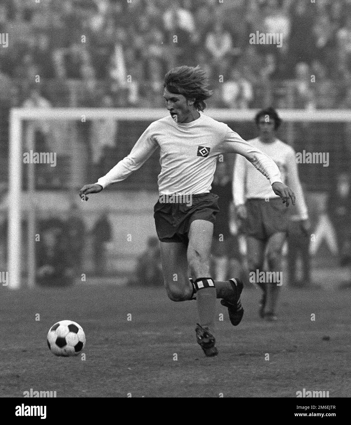 ARCHIVE PHOTO: Manfred Kaltz celebrates his 70th birthday on January 6 ...