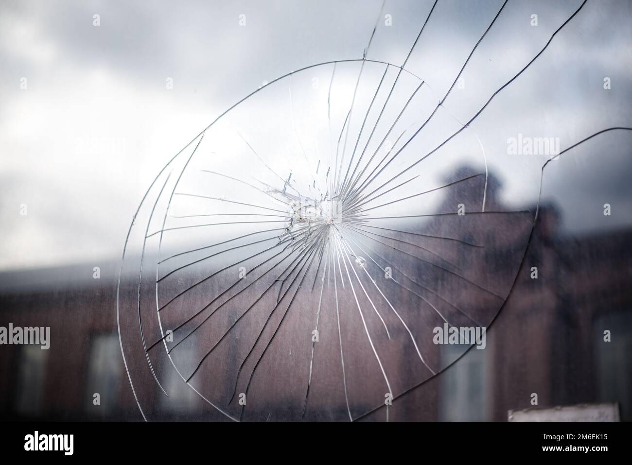 Reflection broken glass hi-res stock photography and images - Alamy