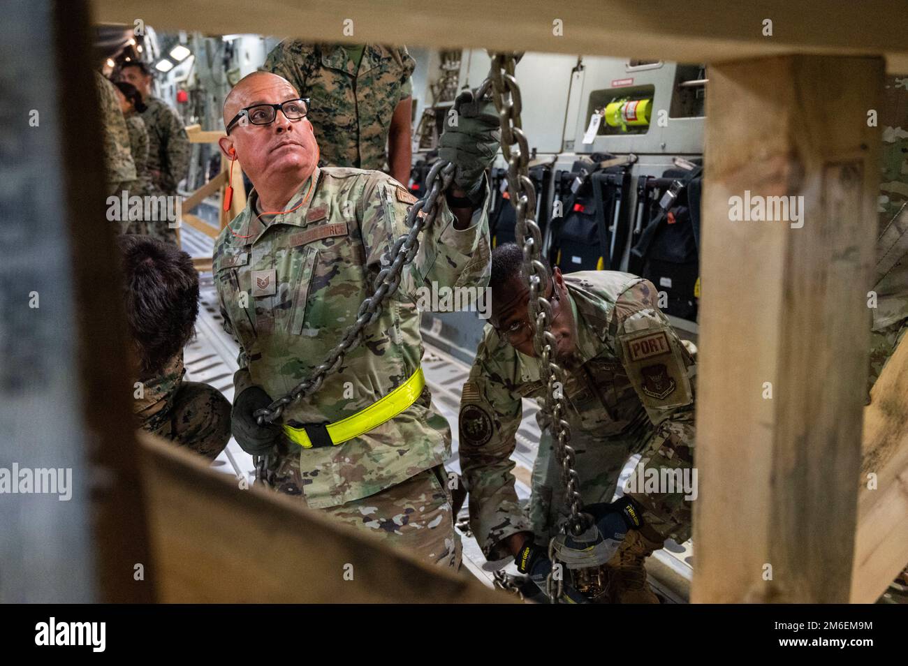 452nd air mobility wing hi-res stock photography and images - Alamy