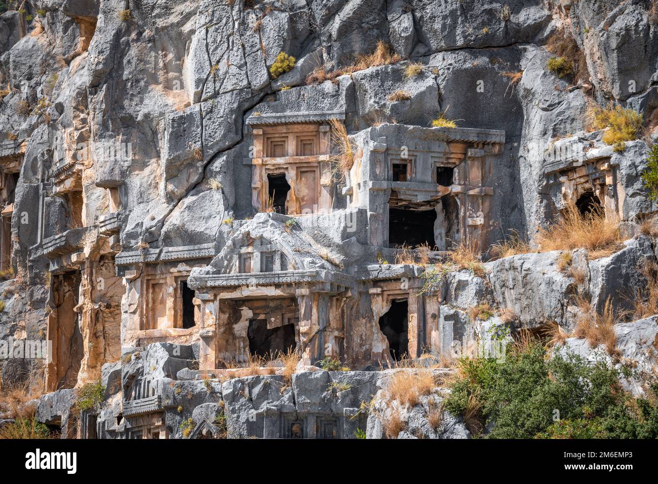 Ancient rock cut temple hi-res stock photography and images - Alamy