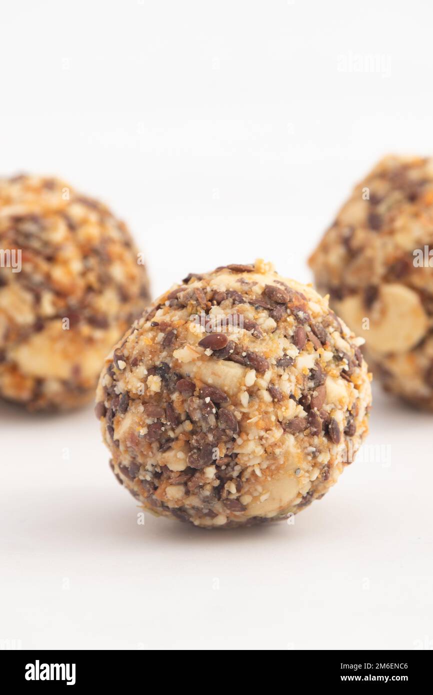 Flaxseed And Sesame Ladoo Also Known As Alsi Til Badam Ladddu Or Ellu ...