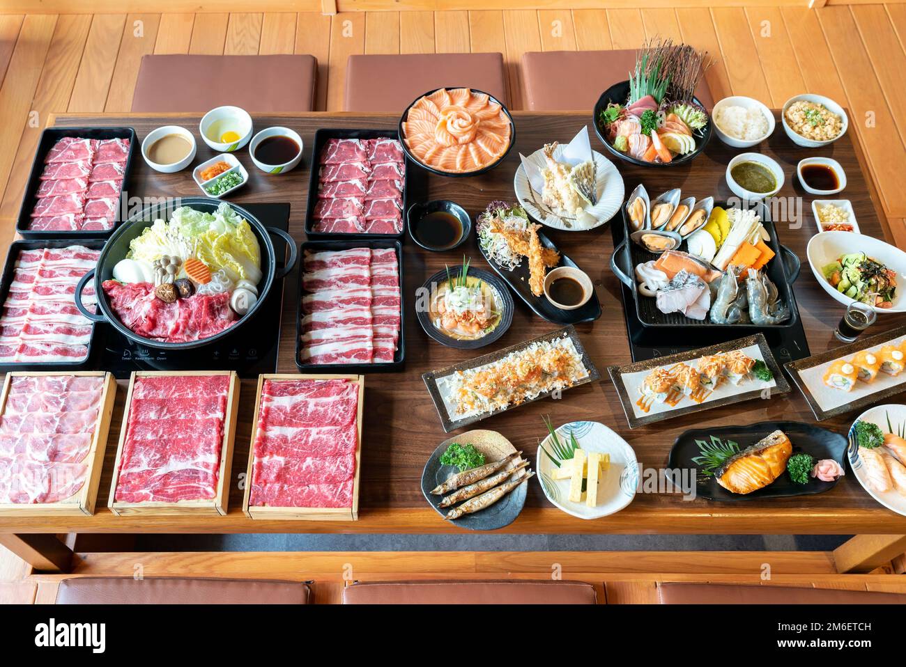 Japanese dish vegetable tempura beef hi-res stock photography and ...
