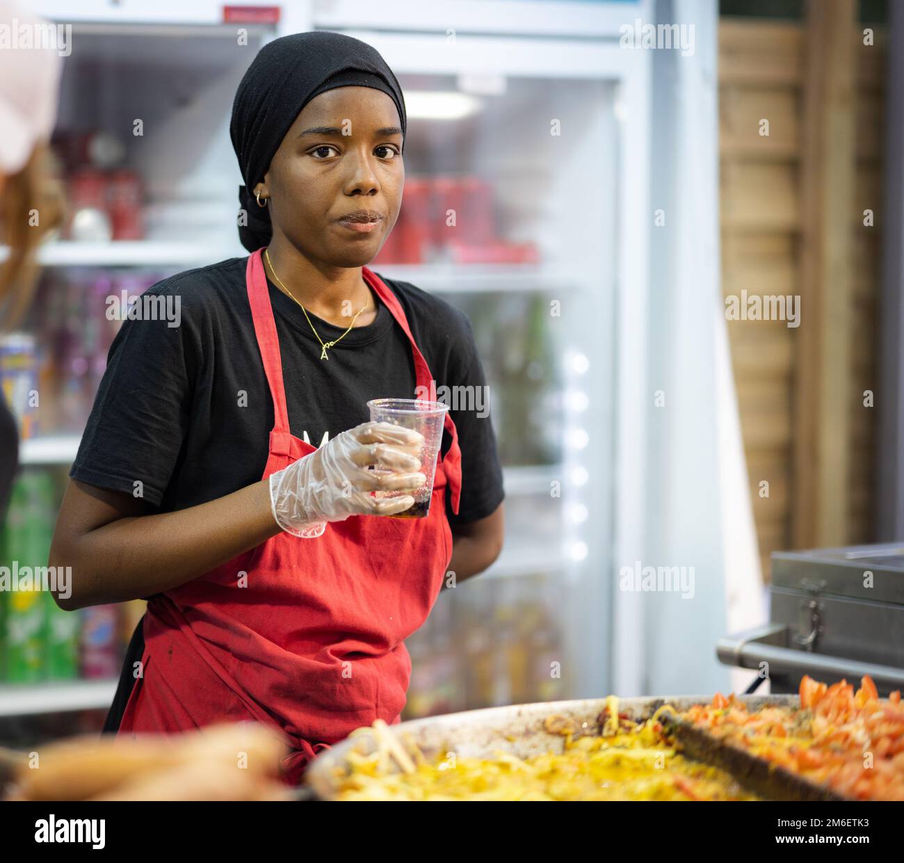 Paris france people cooking hi-res stock photography and images - Alamy