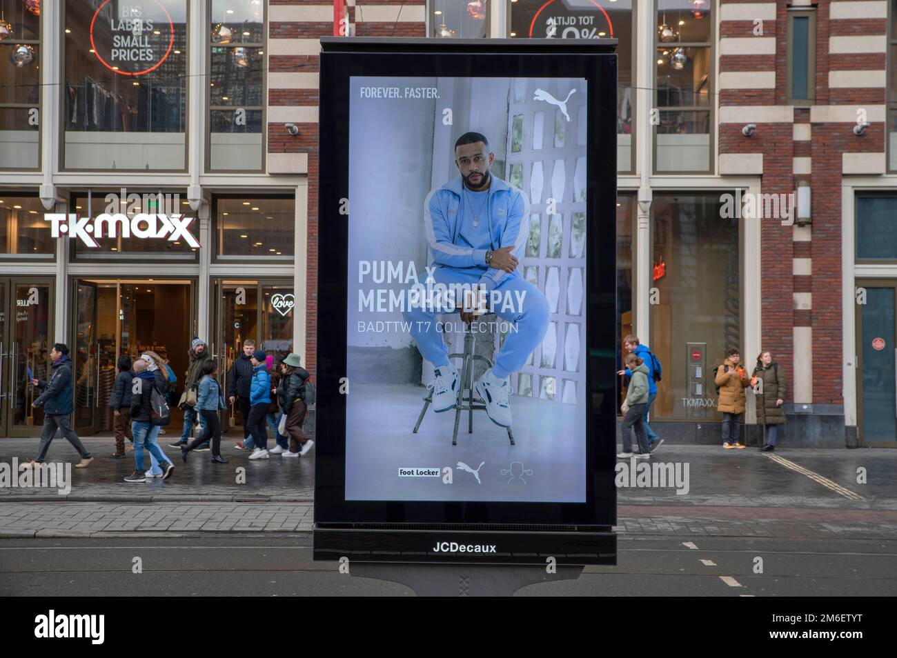 Billboard Memphis Depay Foot Locker Advertisement At Amsterdam The ...