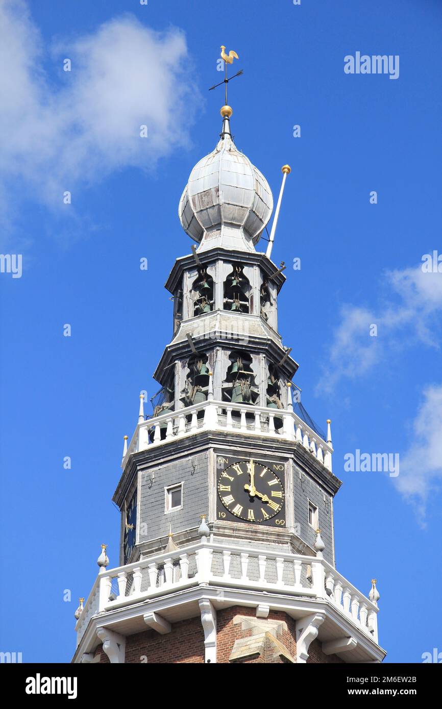 Tower buildings church clock hi-res stock photography and images - Alamy