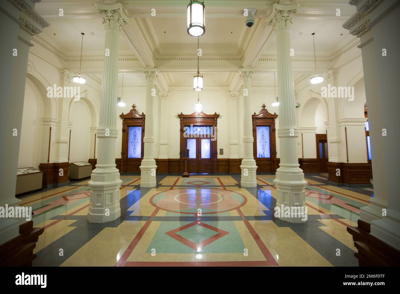 Office corridors structure hi-res stock photography and images - Alamy