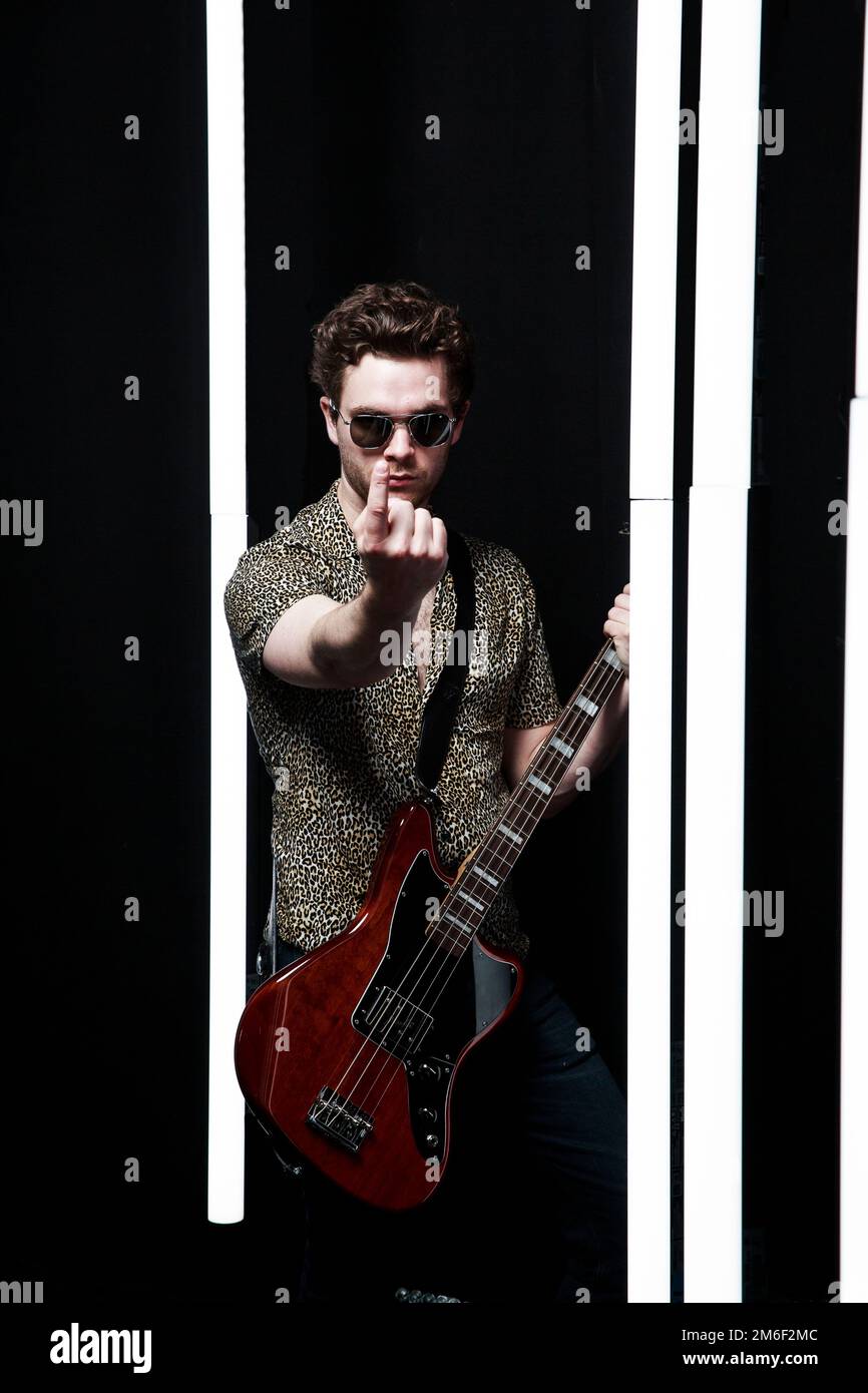 Mike kerr guitar player hi-res stock photography and images - Alamy