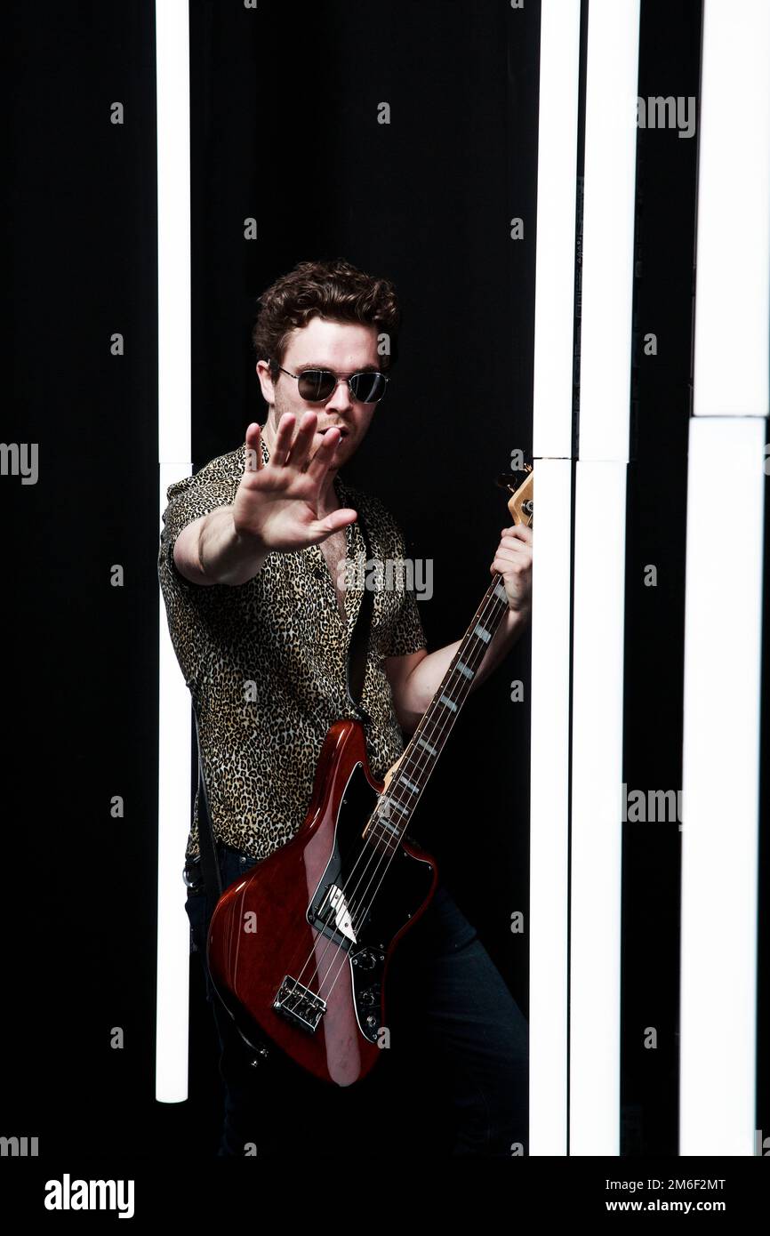 Mike kerr of royal blood hi-res stock photography and images - Alamy