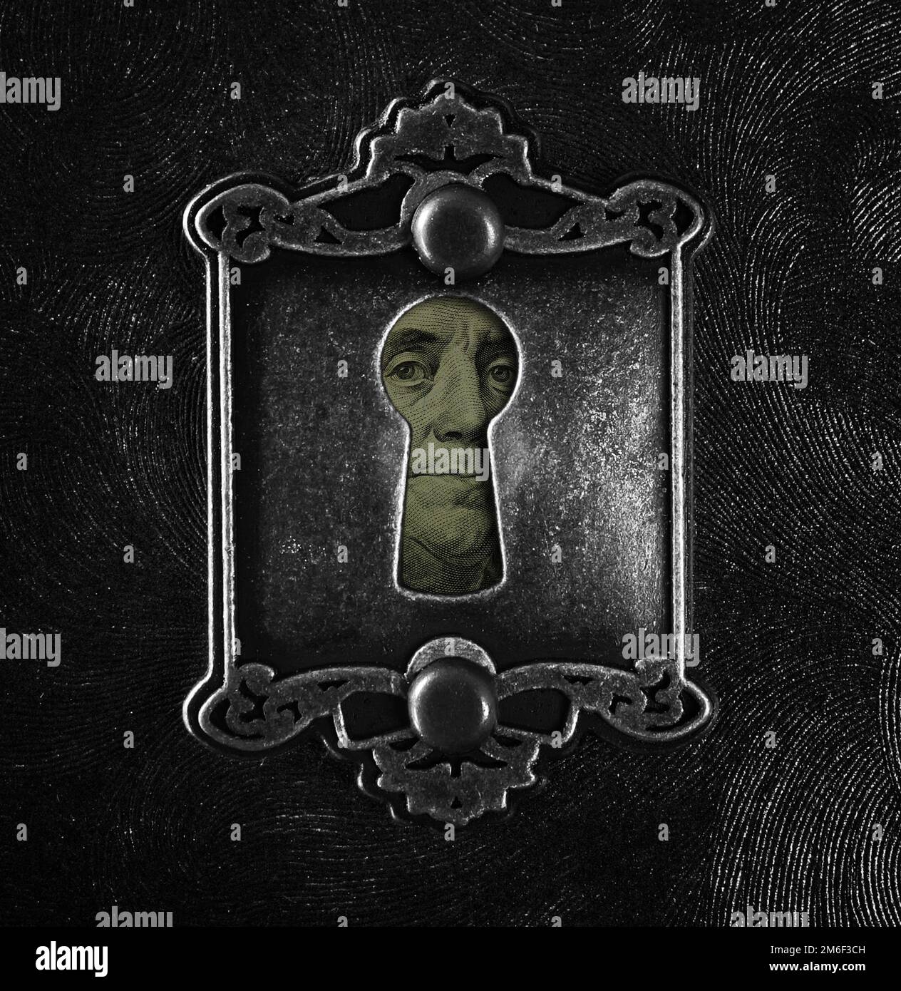 Vintage lock keyhole with hundred dollar bill Stock Photo - Alamy