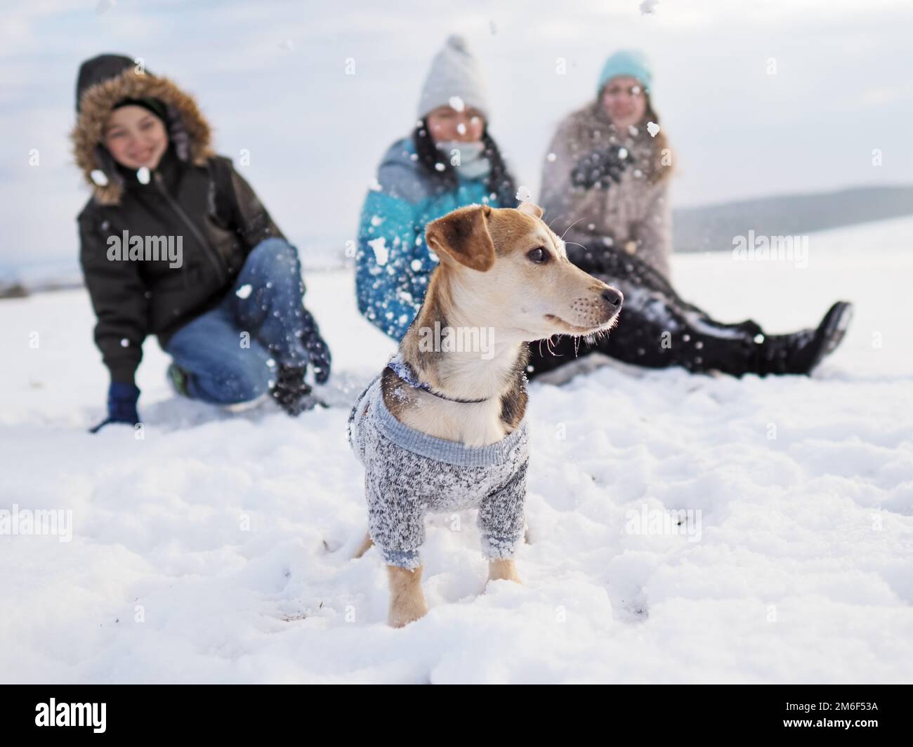 Snow children walk hi-res stock photography and images - Alamy