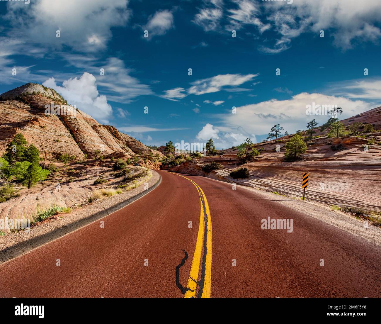Empty scenic highway in Utah Stock Photo - Alamy