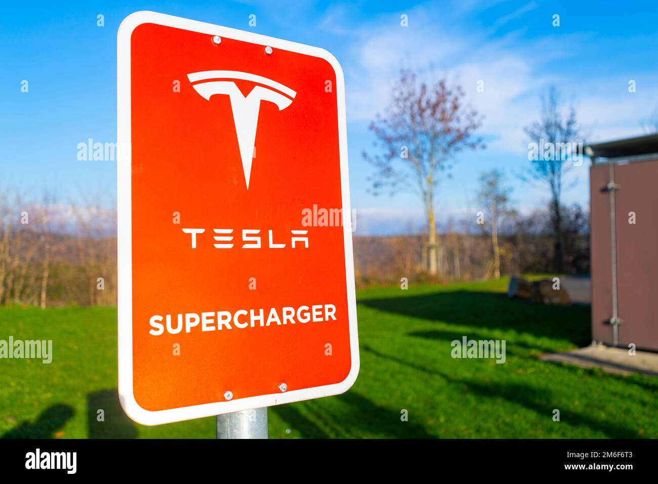 Charging station for truck hi-res stock photography and images - Alamy