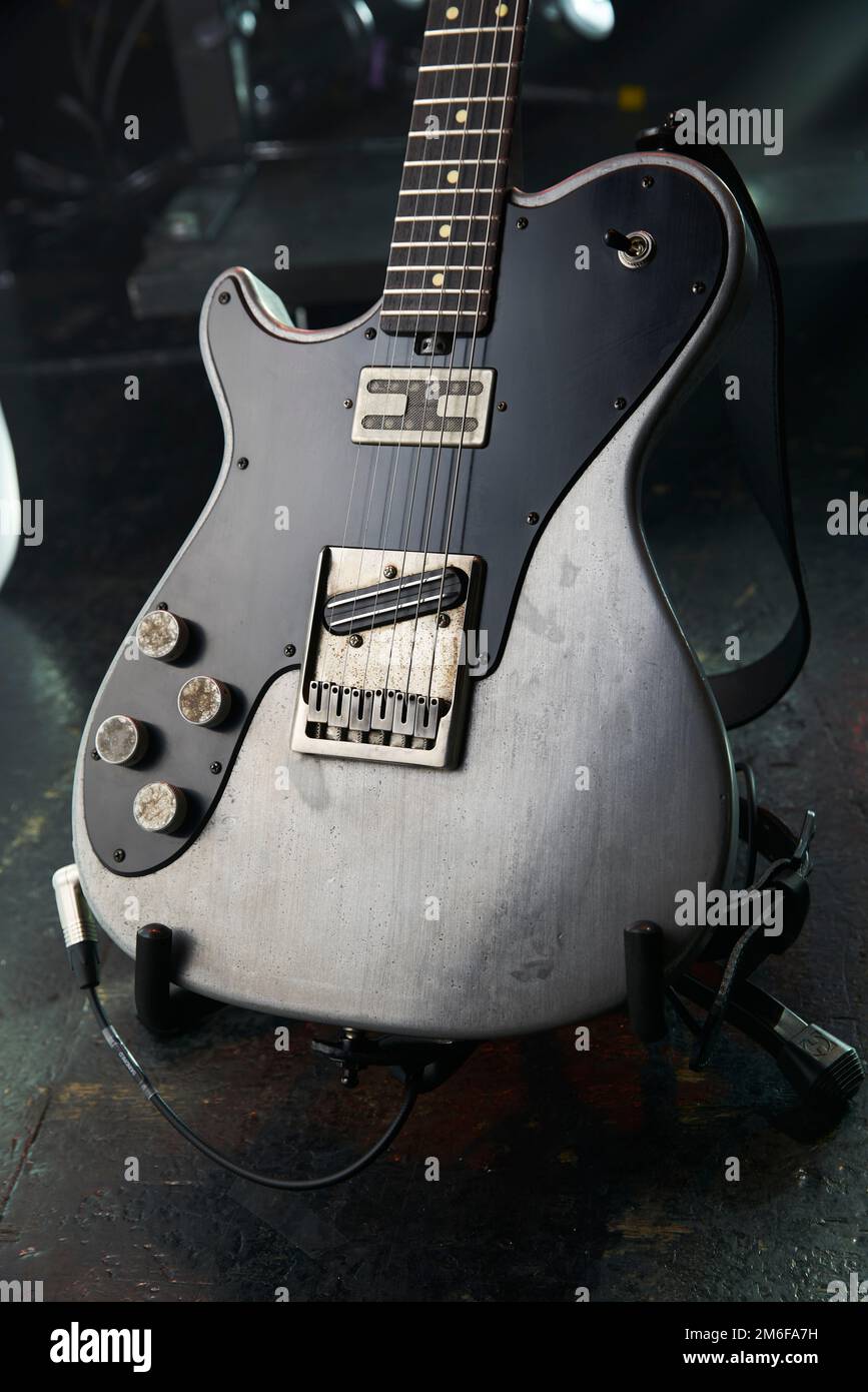 Mikey demus manson guitar hi-res stock photography and images - Alamy
