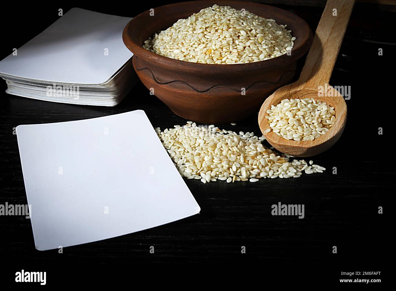 White sesame seeds Stock Photo - Alamy