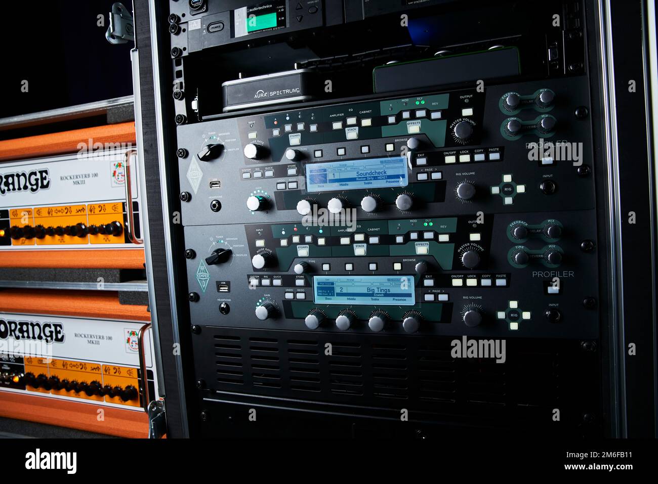 Orange rockerverb 100 mkiii amplifier head hi-res stock photography and ...