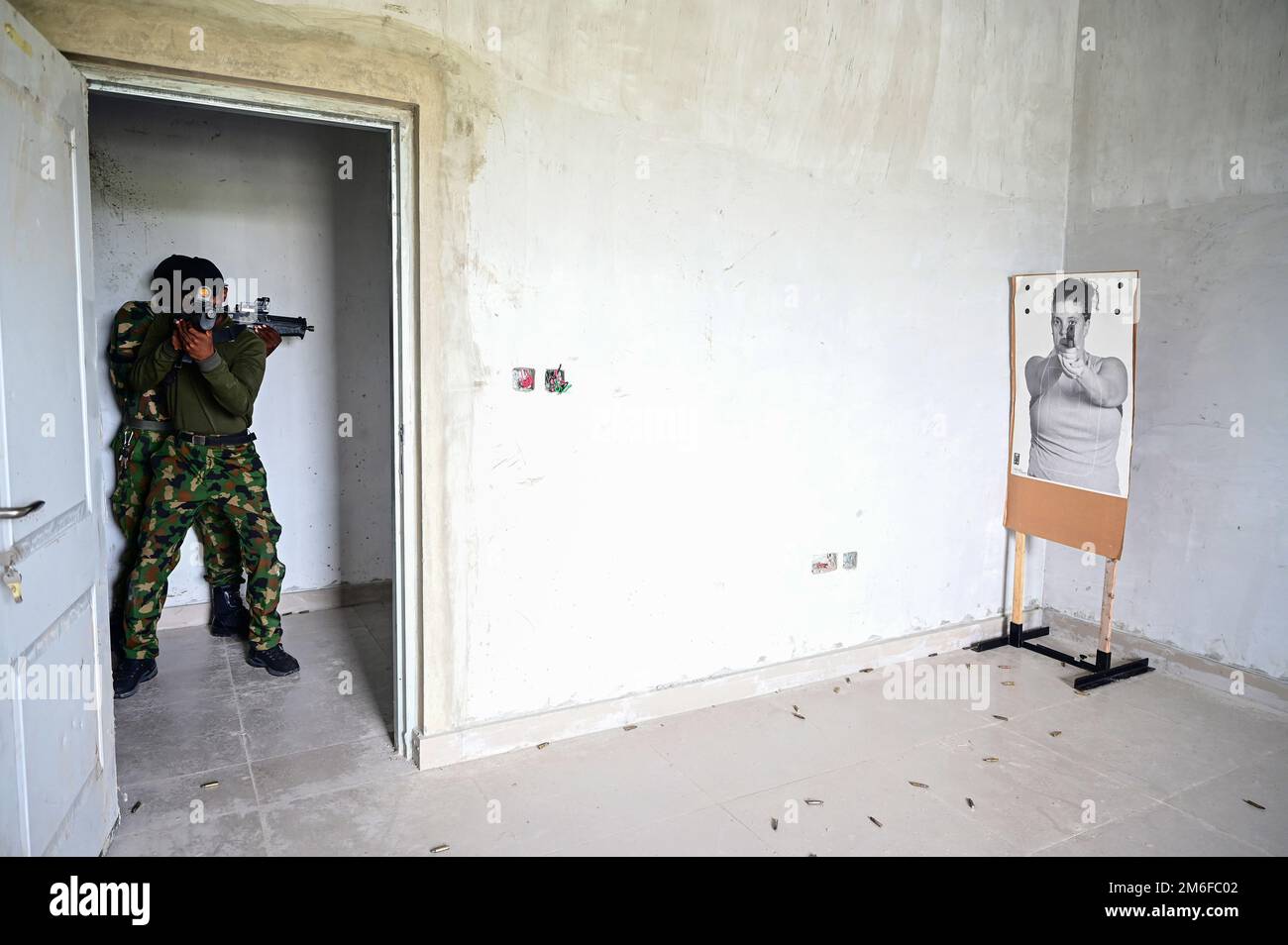 U.S. Marines assigned to Marine Forces Special Operations Command (MSOC ...