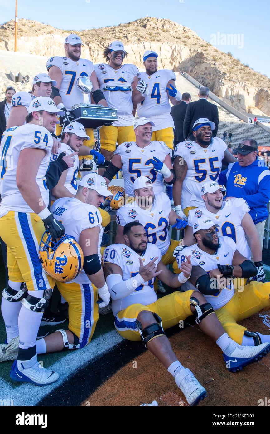 Pittsburgh Panthers celebrate the victory at the trophy ceremony after ...