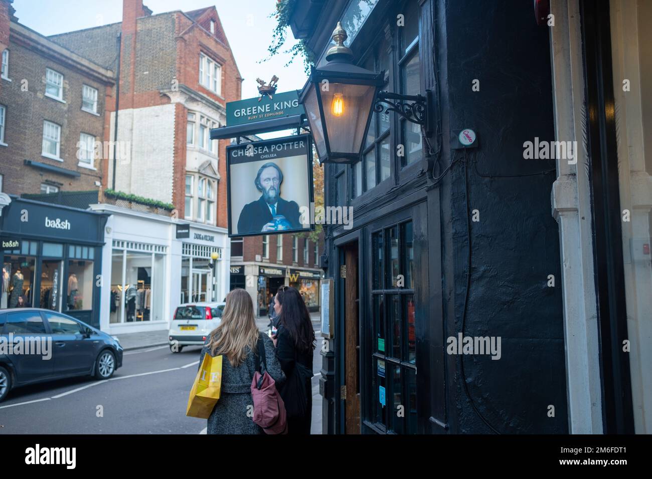 London- December 2022: The Chelsea Potter Green King pub on Kings Road ...