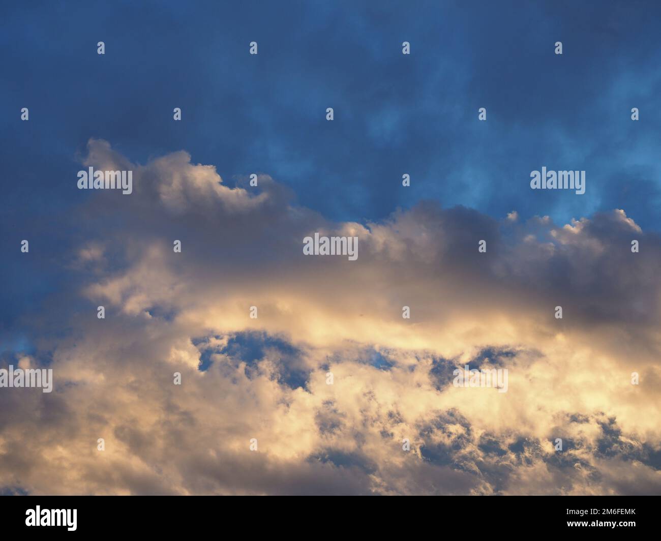 Dramatic blue sky with clouds background Stock Photo - Alamy