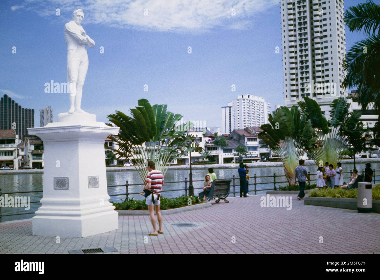 Historic Archive Image Of A Tourist Reading The Plaque On The Statue Of Sir Stamford Raffles ...