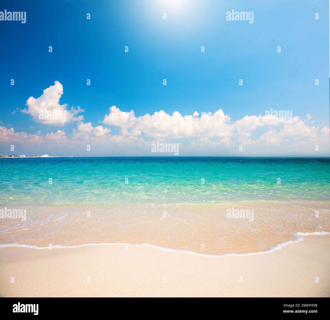 Beautiful beach background white sandy hi-res stock photography and ...