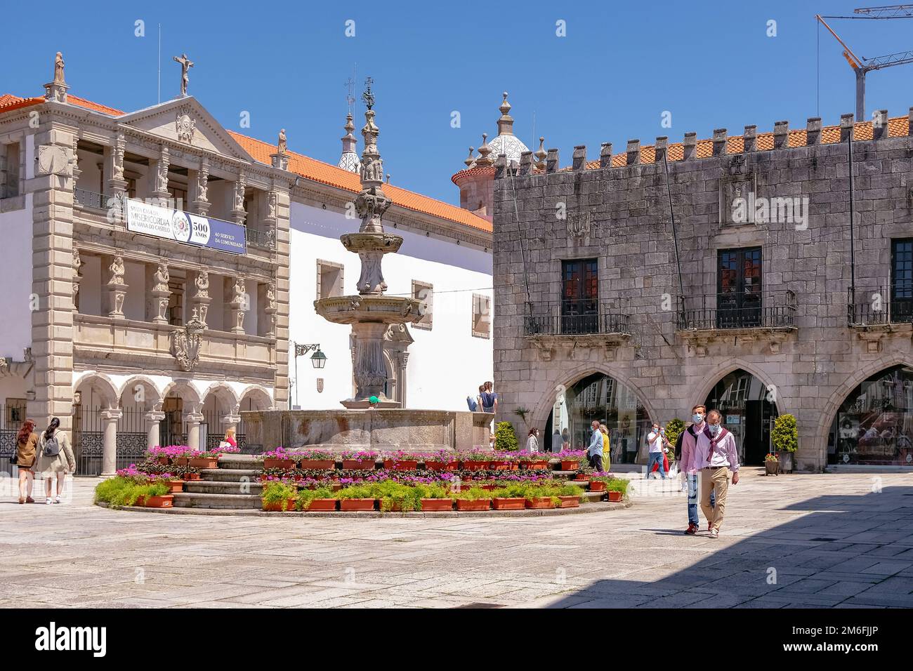 PraÃ§a da Republica - Republic Square - Water Fountain and Medieval ...