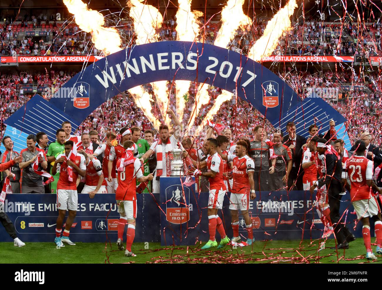 Arsenal celebrate winning the FA Cupl - Arsenal v Chelsea, The Emirates ...